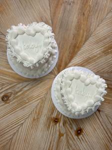 Custom Birthday Cakes | Allie's Baking Boutique | Best Bakery in El Reno